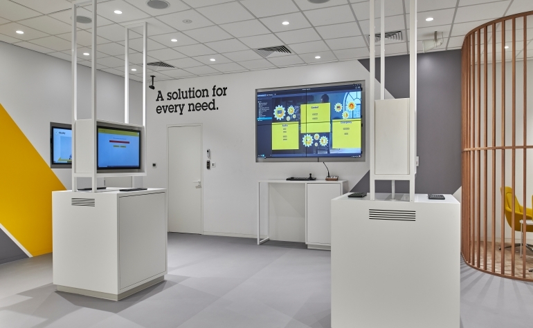 Summertown executes Axis Communication Experience Center