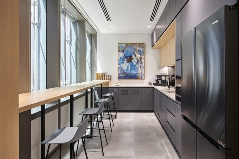 Summertown Interiors Design and Build for Global Hedge-fund's New Dubai ...